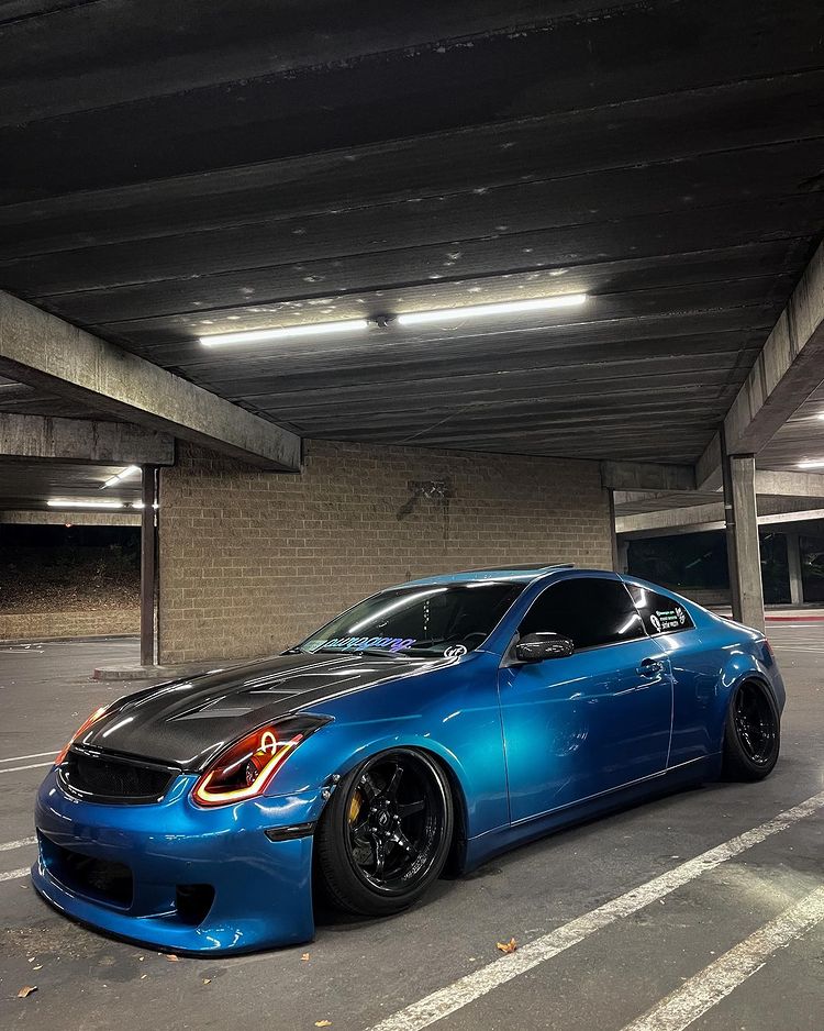 2003-2007 Infiniti G35 Coupe RGBW Color-Chasing LED Halo DRL Headlights ...