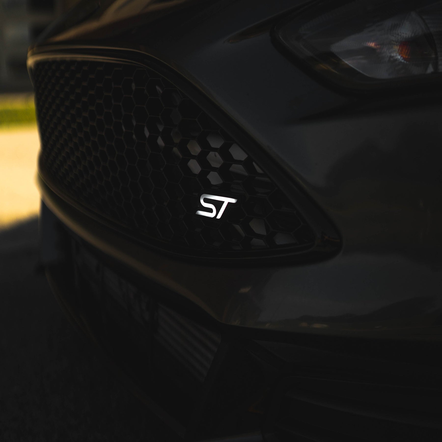 2005-2023 Ford Focus & Fiesta ST RGBW Flow Series LED Badge Emblem Log ...