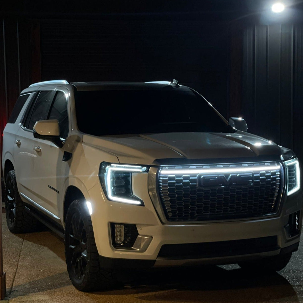 2021-2024+ GMC Yukon LED Grill Accent Light Bar Kit – AutoLEDTech.com